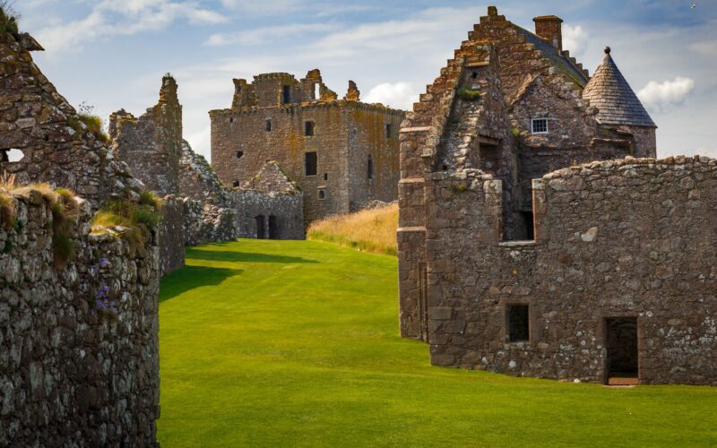 Dunnottar Castle - Go to Scotland.com
